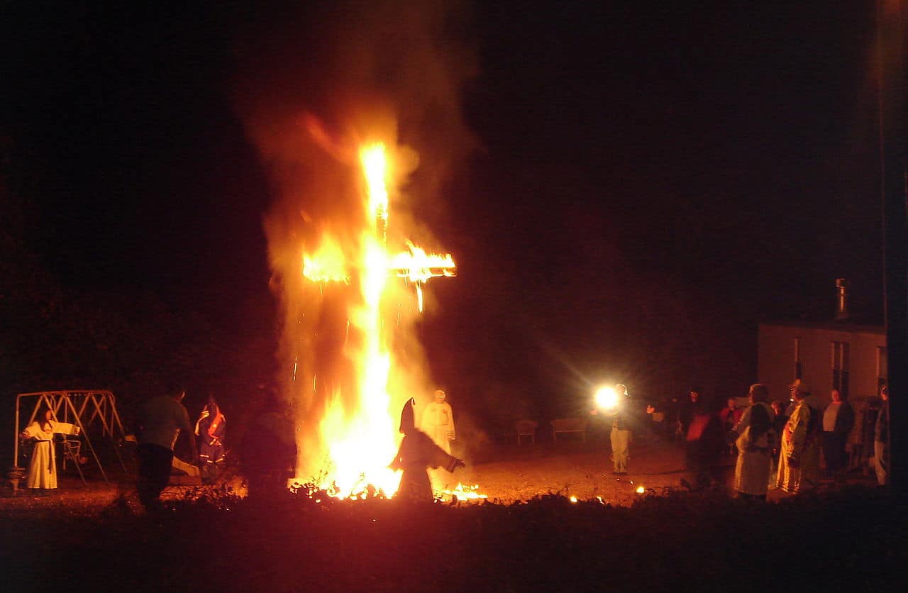 Cross Burning Is A Hate Crime Courthouse News Service Cross Burning Is A Hate Crime Courthouse News Service